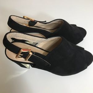 Spirit Moda | Shoes | New Spirit Moda Black Suede Clog Sandals Sz 6 ...